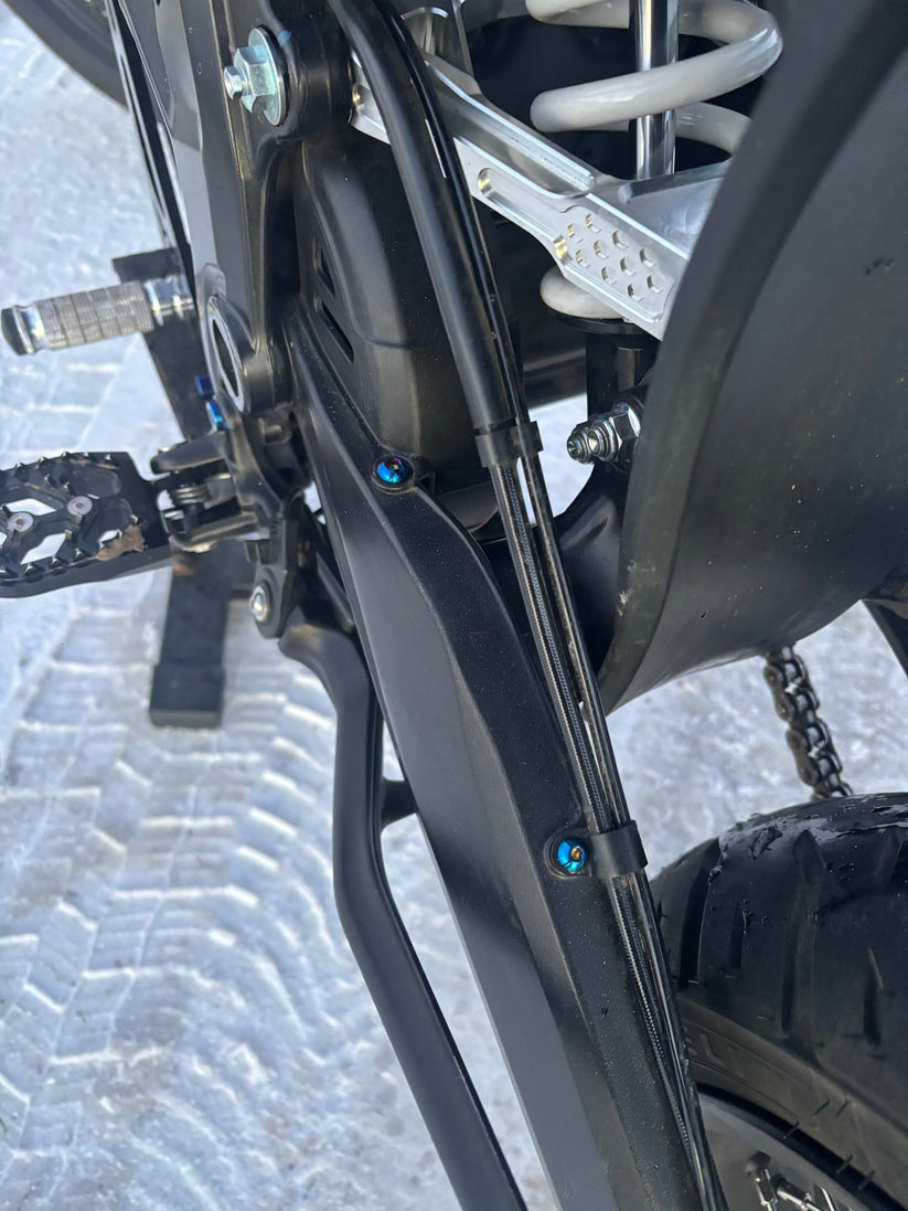 Surron Ultra Bee Titanium Bolt Kit – SoleilTitanium